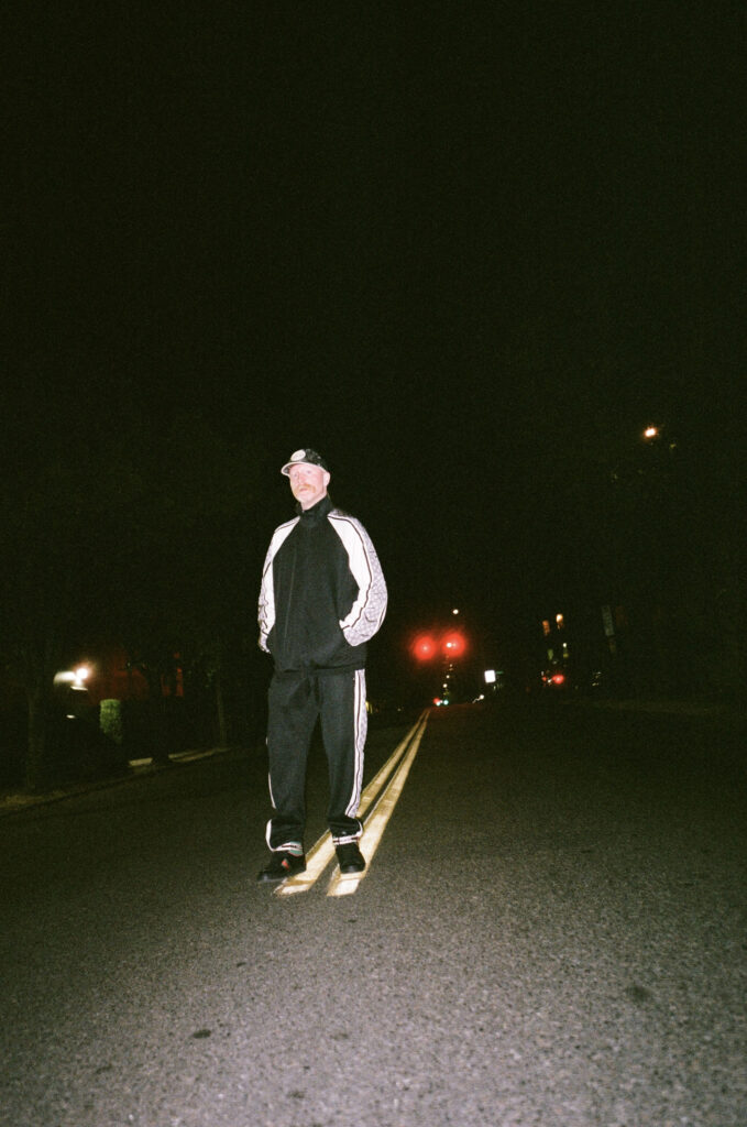 ABOUT LOGAN LYNN | LOGAN LYNN // OFFICIAL WEBSITE